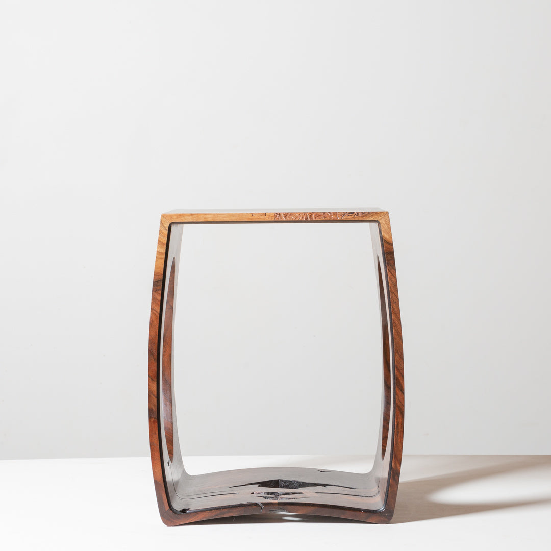 Square Stand No. 7 – Mirai Goods